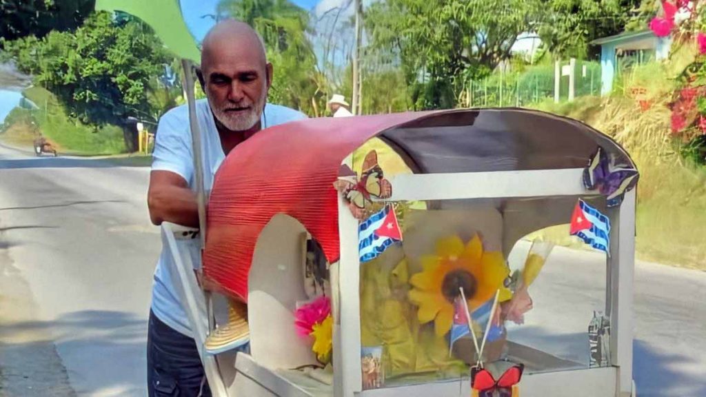 Omar walks from Havana to El Cobre for his sick son's life
